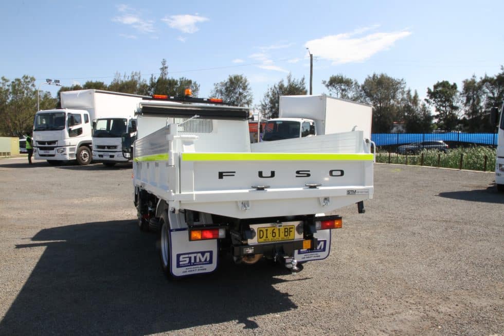 A Guide to the Versatility of Tipper Trucks | Blog | SCTR