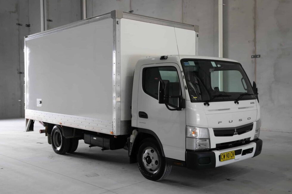 LR-Light Rigid License Trucks You Can Drive in NSW | SCTR